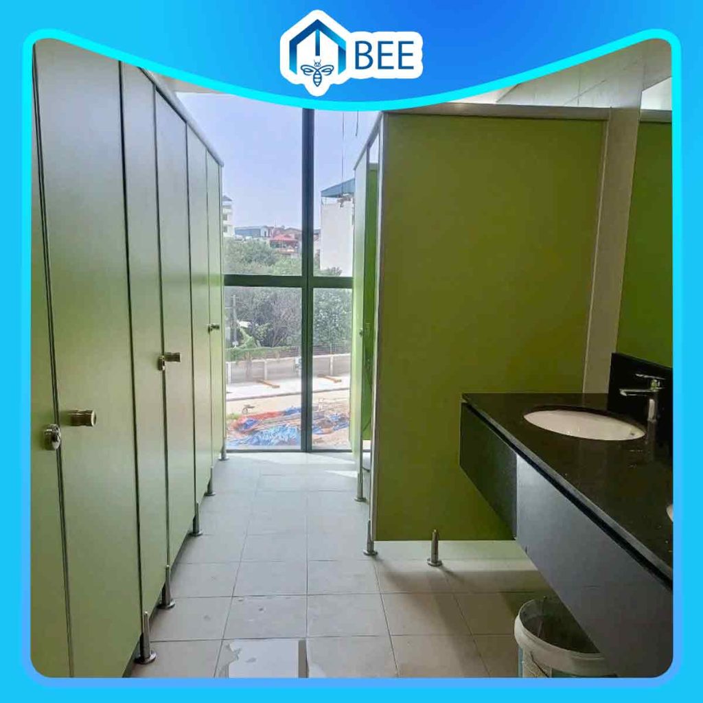 Kho vách ngăn vệ sinh tấm compact HPL CDF tại Mbee - Mbee