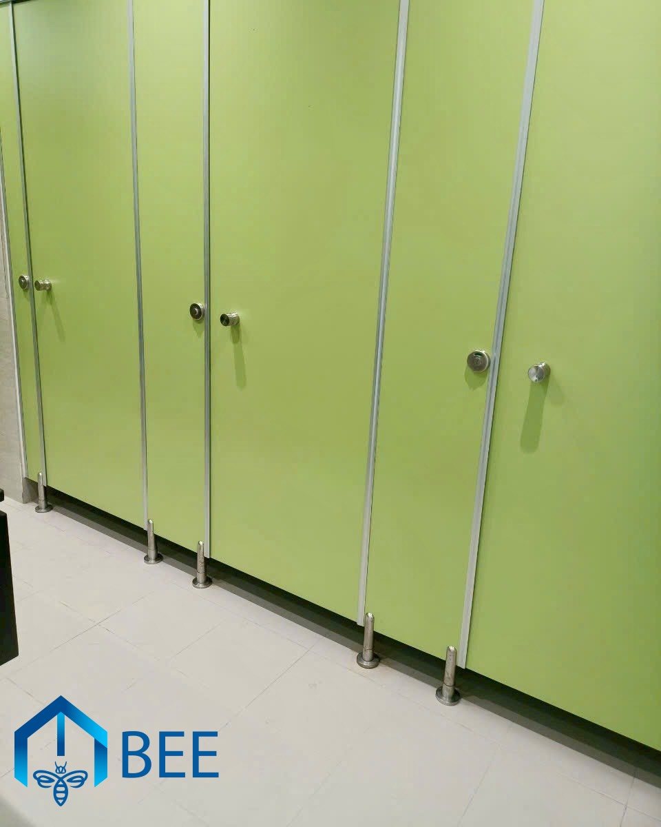 How High-Pressure Laminate (HPL) Survives Extreme Weather Conditions - Mbee